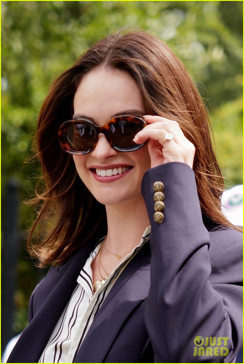 Brad Pitt Along with Daniel Craig, Rachel Weisz, & More Stars Attend ...