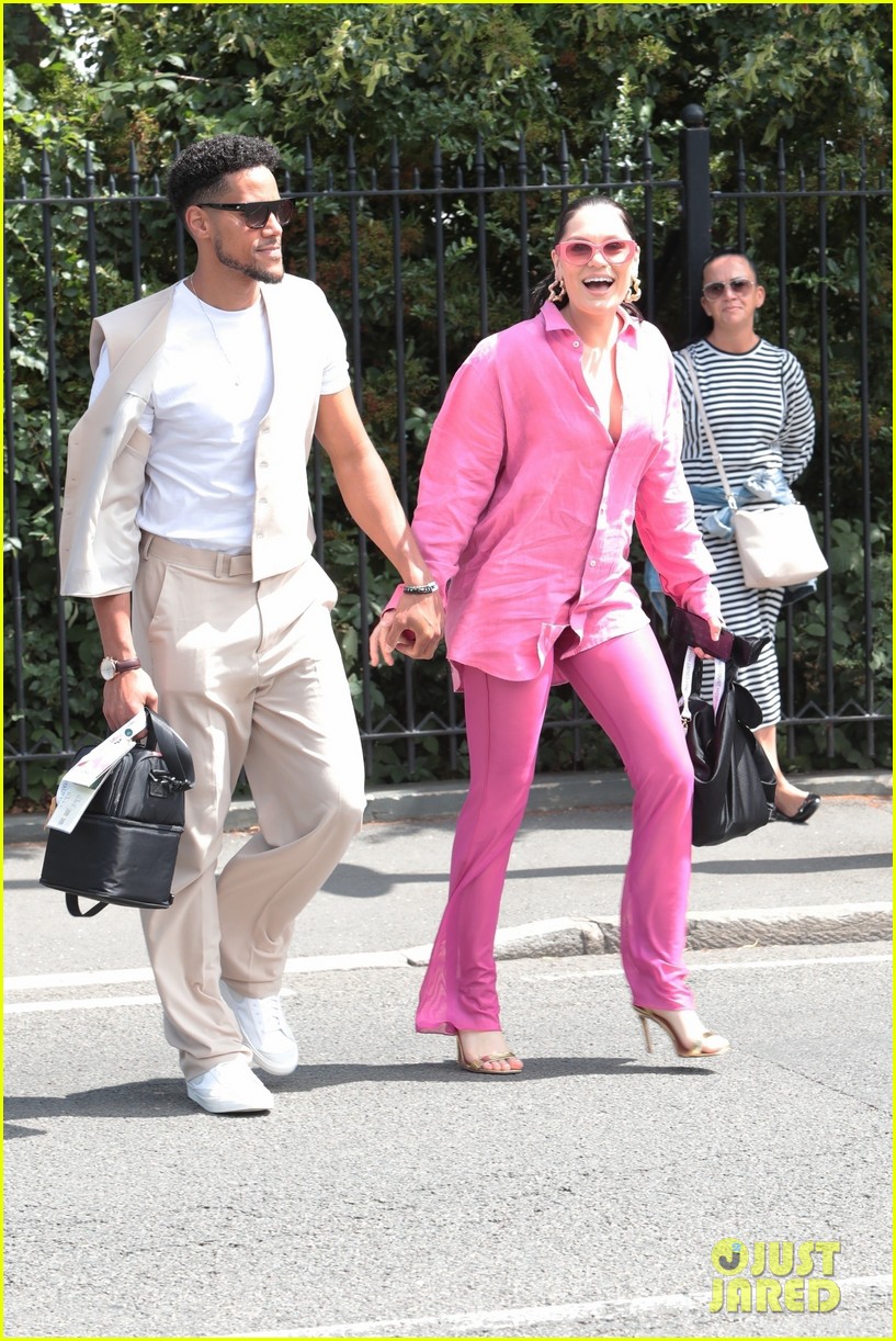 Jessie J Goes Pretty in Pink for Wimbledon 2023 Match with Boyfriend ...