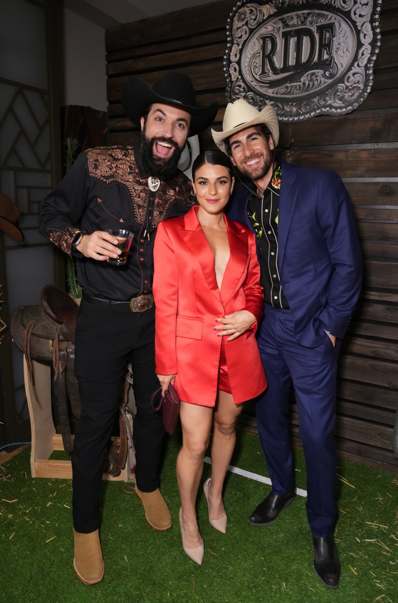 Hallmark Channel's Sara Garcia Is Engaged To Chris Crawford!: Photo ...