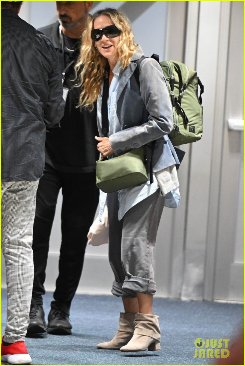 Sarah Jessica Parker & Matthew Broderick Spotted Jetting Out of New ...