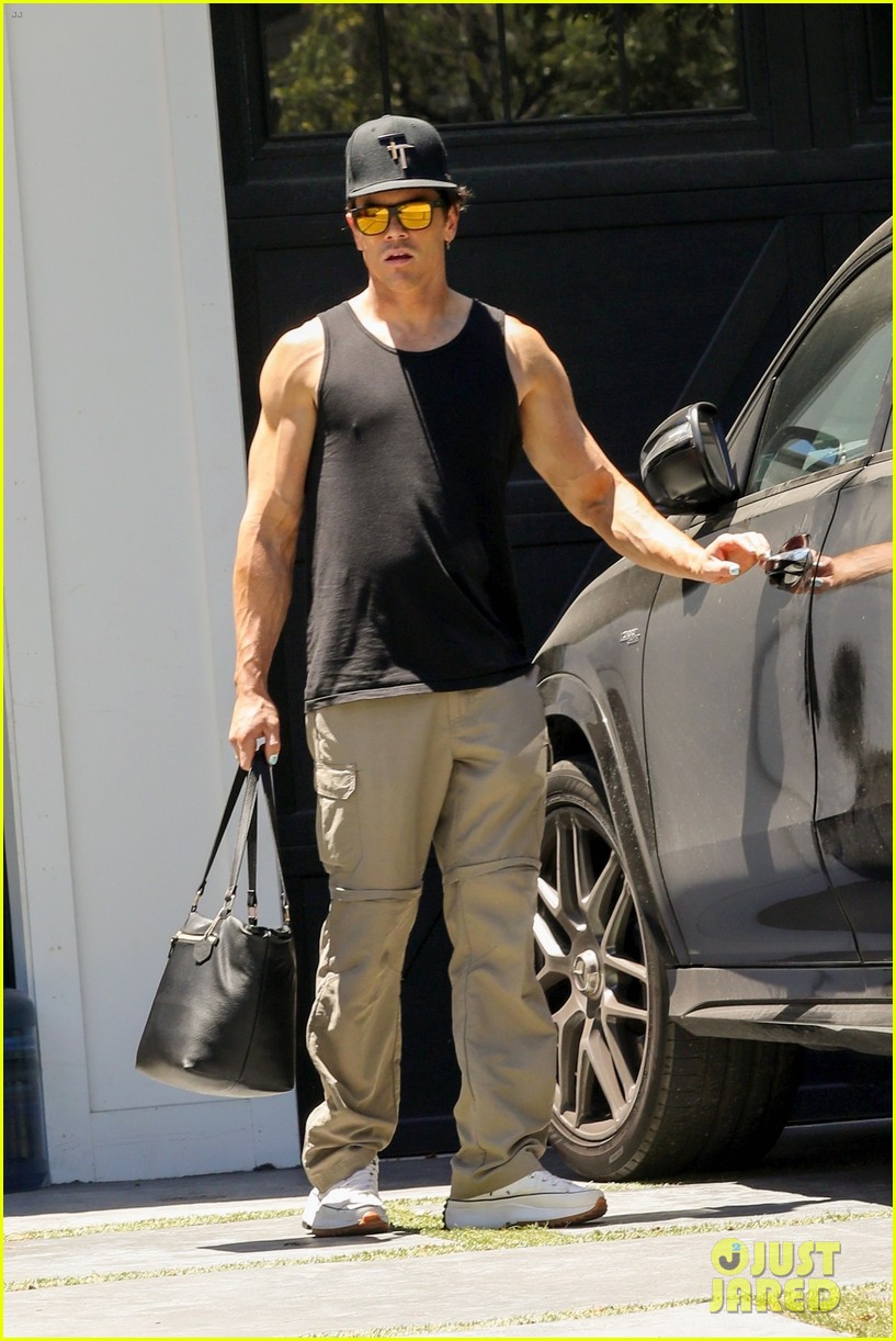 Tom Sandoval & Tom Schwartz Reunite to Film for 'Vanderpump Rules' Season 11 in L.A.: Photo ...