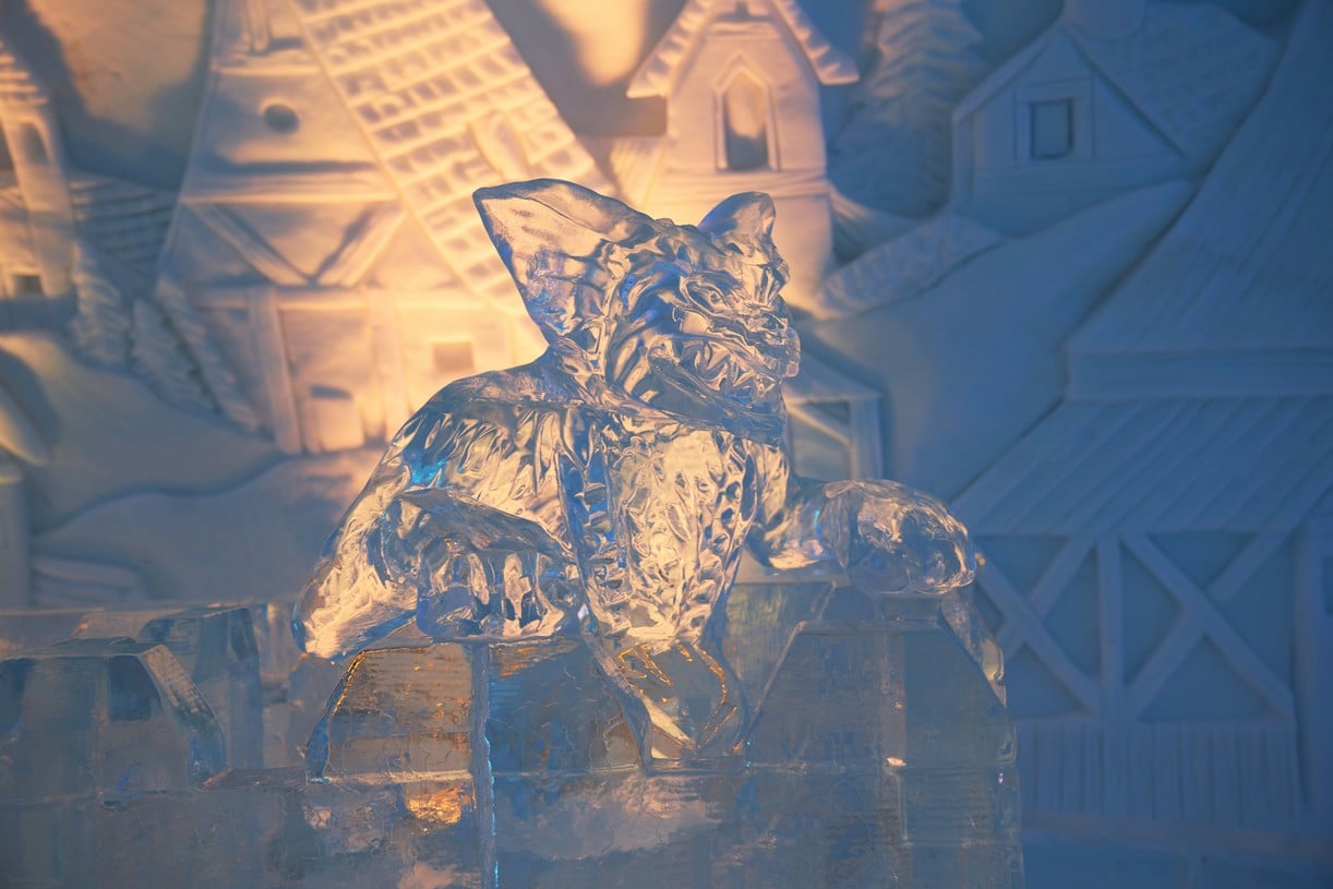 Katie Cassidy & Stephen Huszar Talk Finding Love Off Screen & The One ...