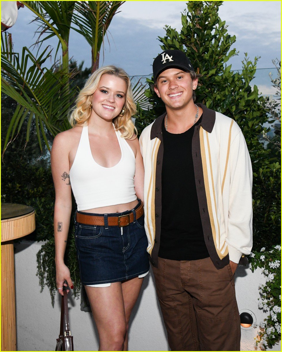 Ava & Deacon Phillippe Enjoy a Siblings Night at Star-Studded Madewell ...