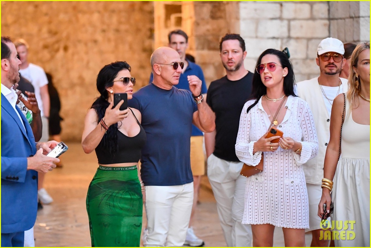 Katy Perry & Orlando Bloom Sight See in Croatia With Jeff Bezos & Lauren Sanchez: Photo 4961350 ...