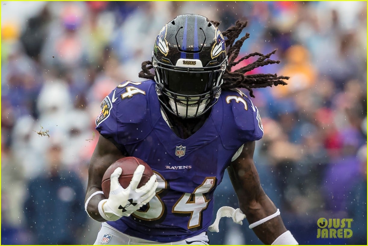 NFL Player Alex Collins Dead at 28, Ravens Team Releases Statement Amid ...