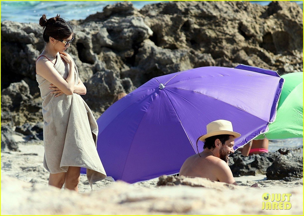Dominic Cooper & Gemma Chan Share a Kiss While on Vacation in Spain: Photo 4962550 | Bikini ...