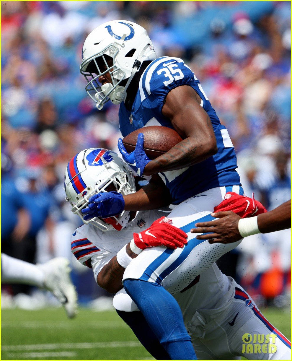 Damar Hamlin Plays in First Football Game Months After Cardiac Arrest ...