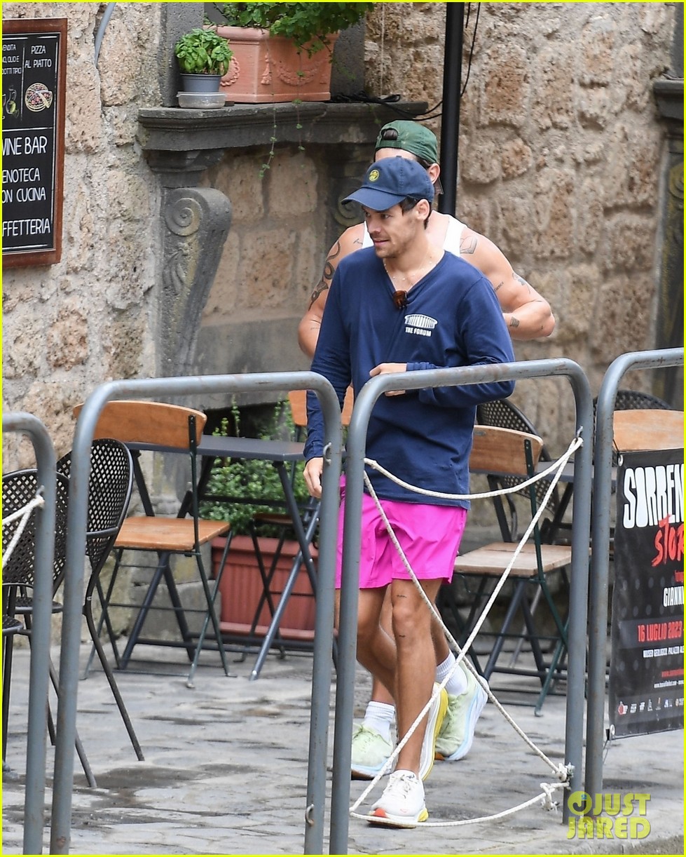 Harry Styles Spotted Jogging Around Italy with His Personal Trainer in ...