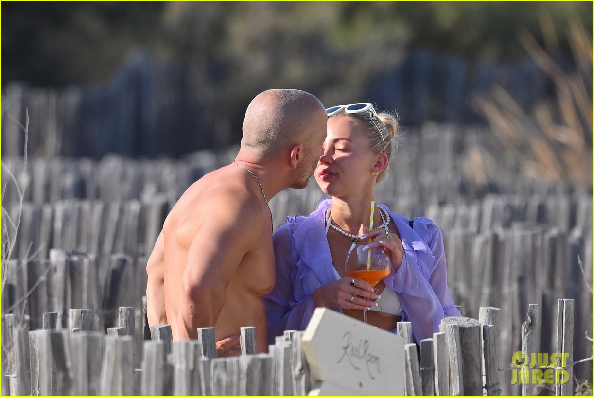 Selling Sunset's Jason Oppenheim Packs on PDA with Danika Tanya: Photo 4962167 | Shirtless ...