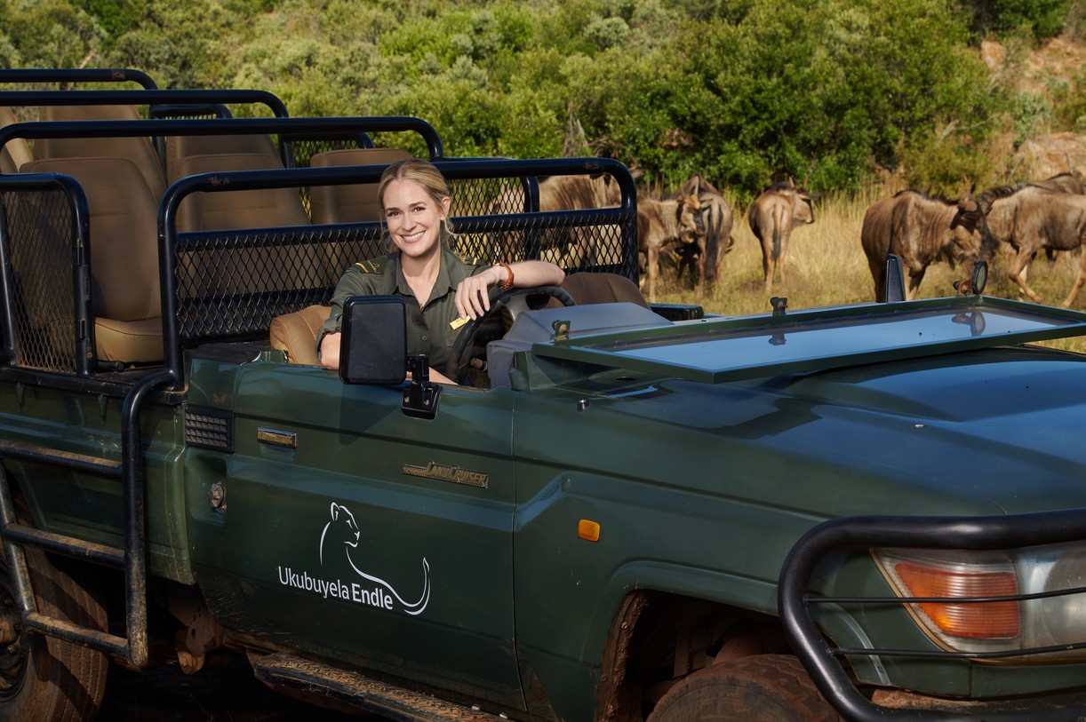 Andrew Walker & Brittany Bristow Have 'A Safari Romance' In Hallmark ...