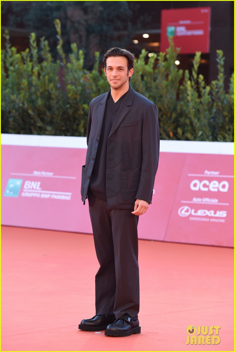 Who Is Sebastiano Pigazzi? Meet the Hunky New 'And Just Like That' Love ...