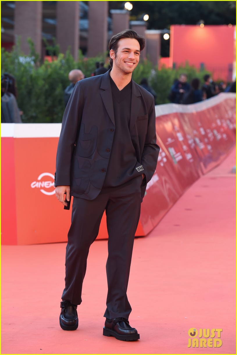 Who Is Sebastiano Pigazzi? Meet the Hunky New 'And Just Like That' Love ...