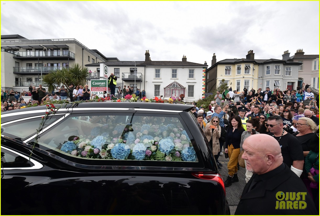 Sinead O'Connor's Funeral Photos Show Hundreds of Mourners Crowding ...