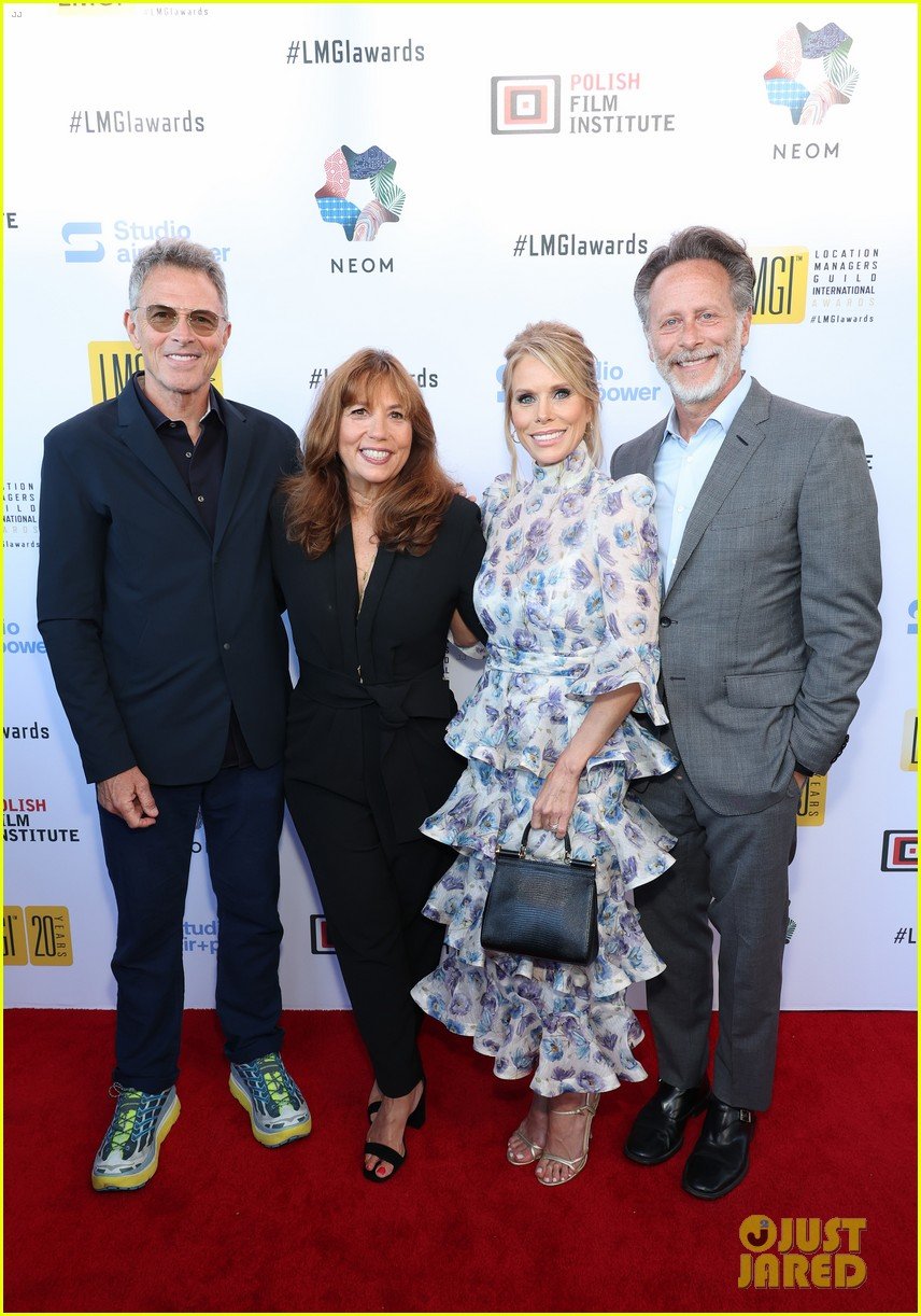 Tim Daly & Steven Weber Have 'Wings' Reunion at LMGI Awards 2023: Photo ...