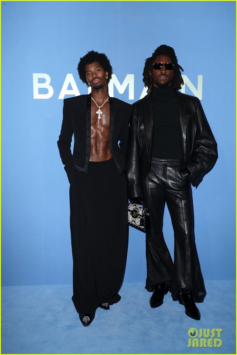 Cher & On-Again Boyfriend Alexander 'AE' Edwards Hold Hands Arriving at ...