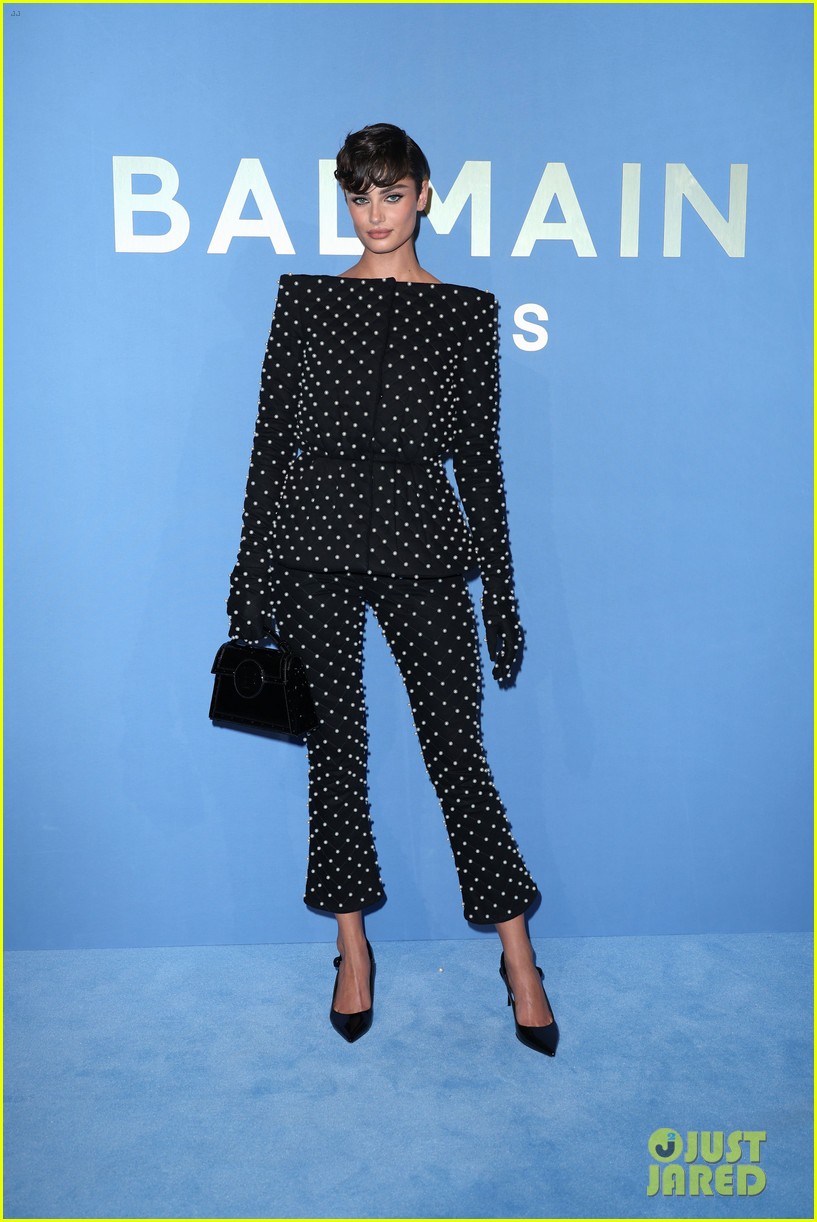 Cher & On-Again Boyfriend Alexander 'AE' Edwards Hold Hands Arriving at ...