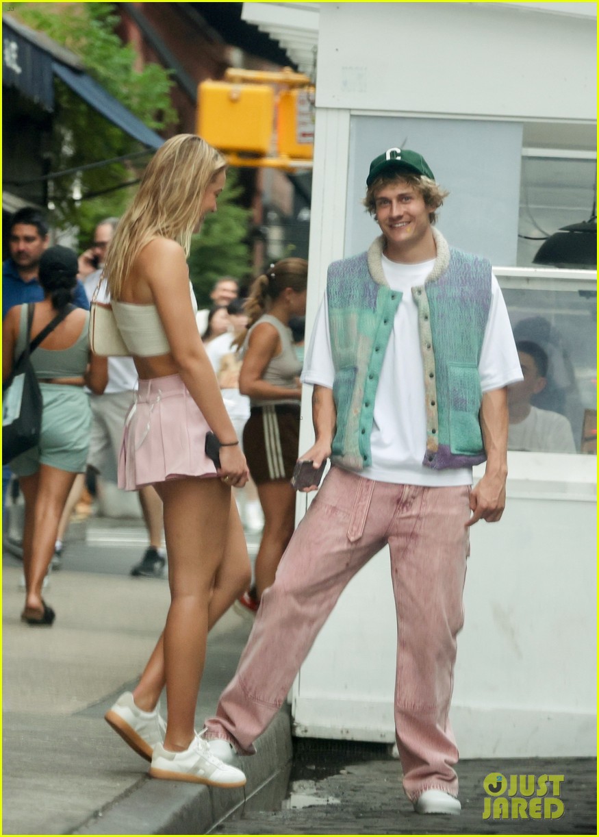 Music Video Director Cole Bennett Spotted Hanging with Model Olivia ...