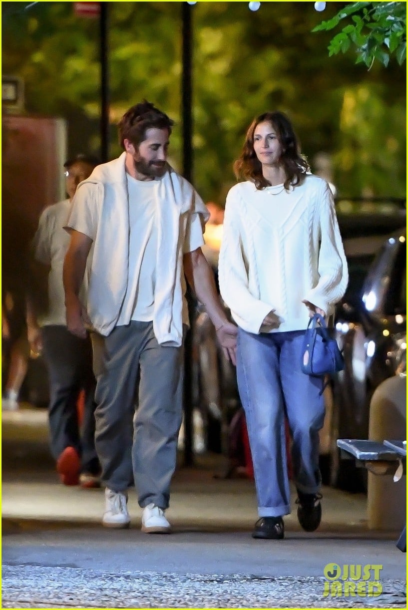 Jake Gyllenhaal & Girlfriend Jeanne Cadieu Spotted Out in SoHo!: Photo ...