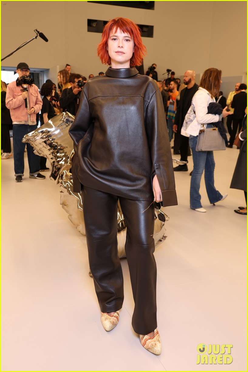 Kris Jenner Joins Troye Sivan, Emily Ratajkowski, & More Stars at Loewe ...