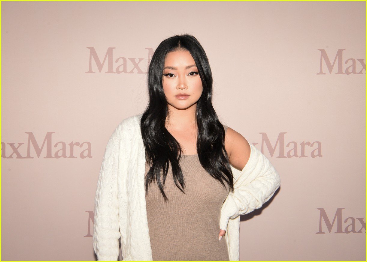 Katie Holmes, Dianna Agron & More Stars Enjoy Each Other's Company at ...