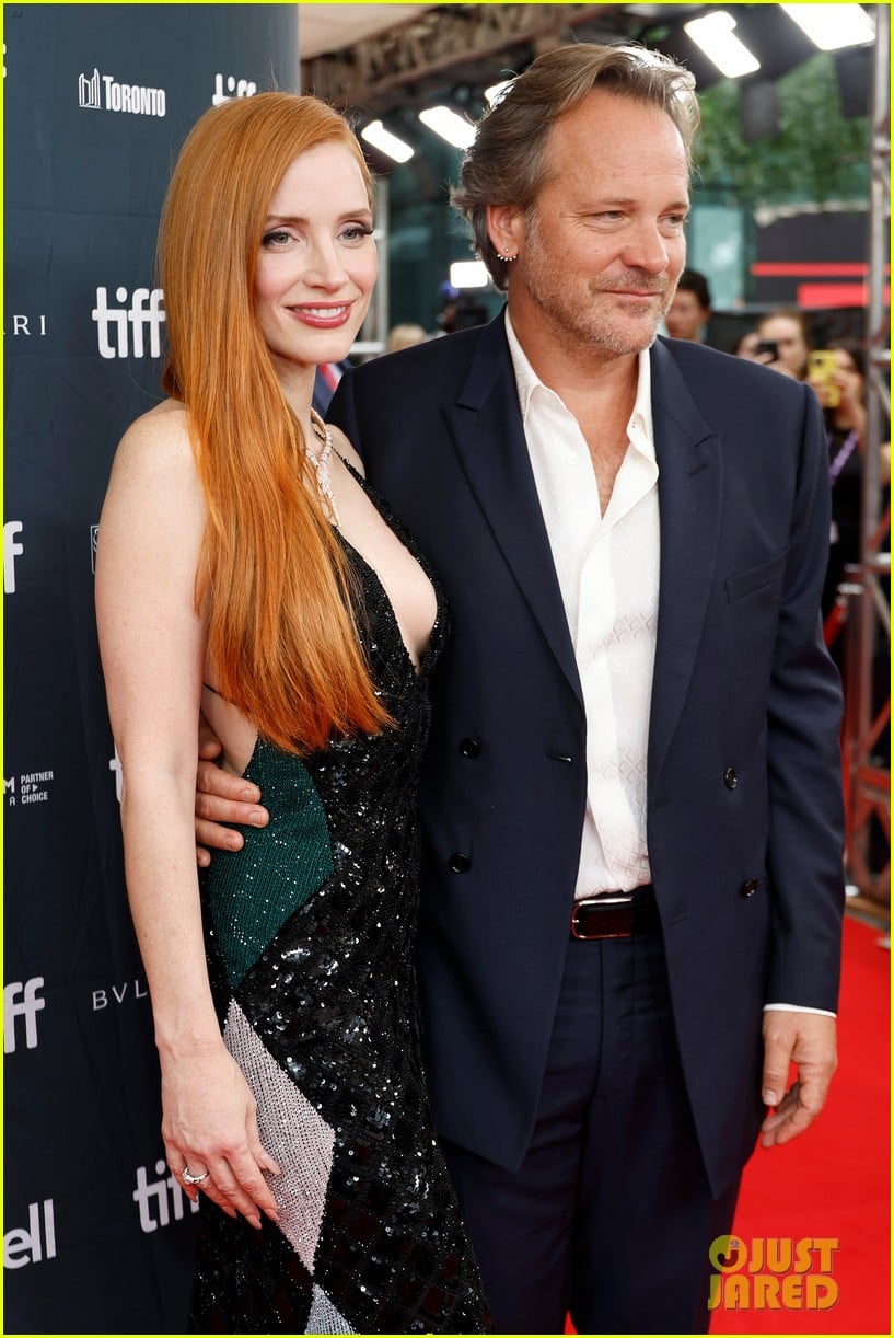 Jessica Chastain & Peter Sarsgaard Bring New Movie 'Memory' to TIFF ...