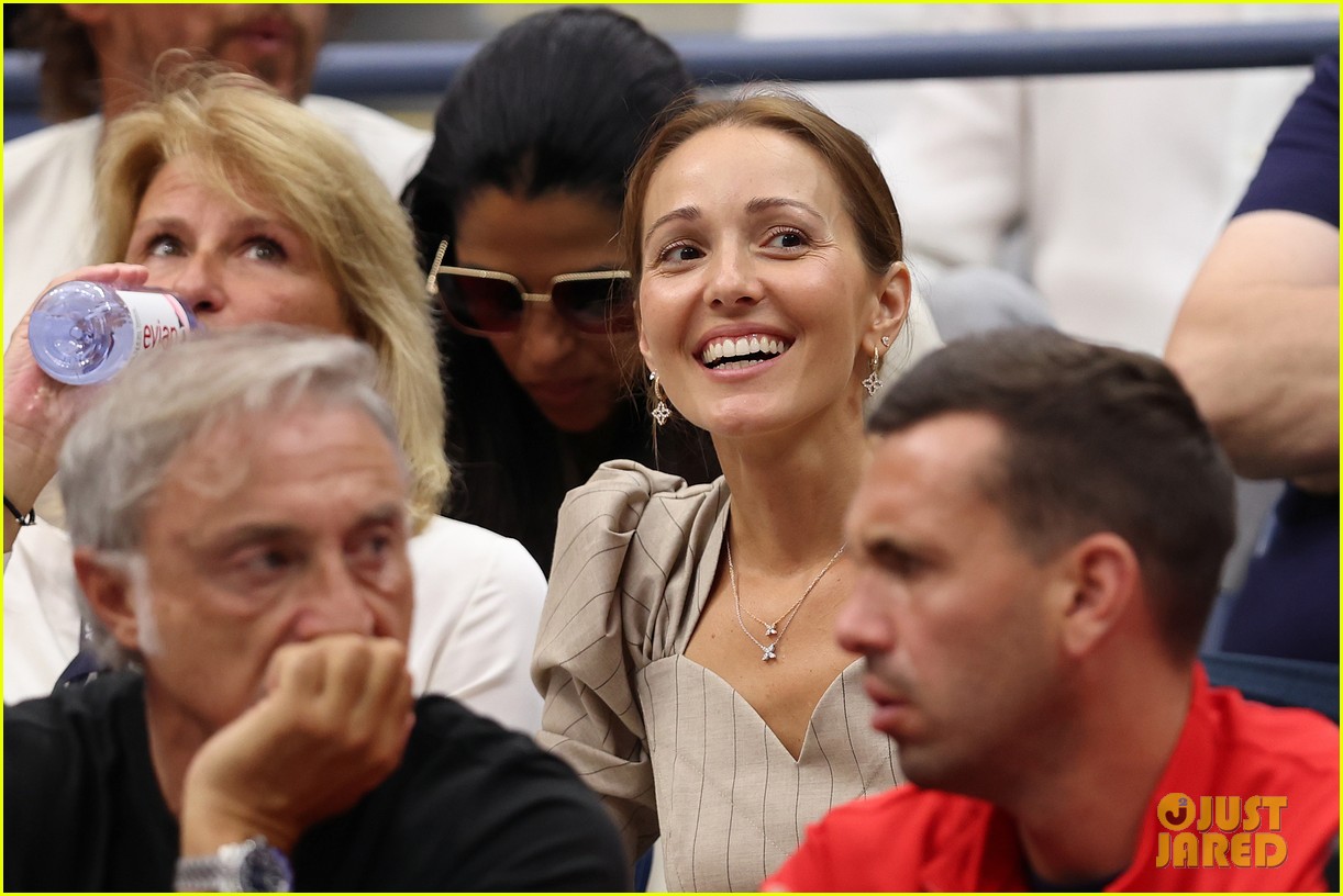 Novak Djokovic Celebrates U.S. Open Win With Wife Jelena & Their Two ...