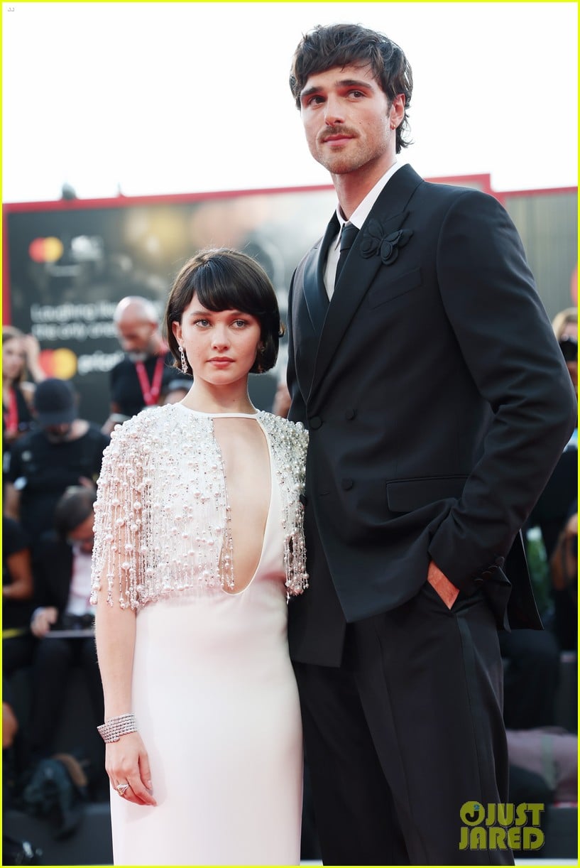 Priscilla Presley Joins Cailee Spaeny & Jacob Elordi For 'Priscilla ...