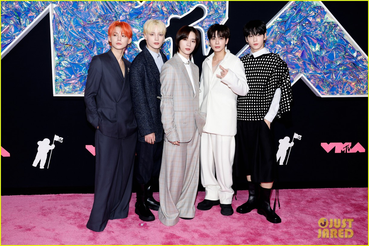 K-Pop Groups Stray Kids & Tomorrow X Together Are Both at the MTV VMAs ...