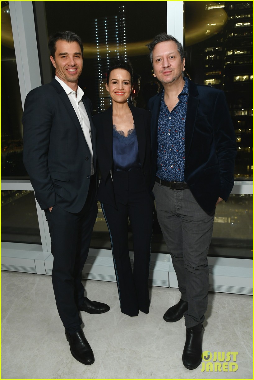 Is Carla Gugino Married or Single? Meet Her Longtime Partner Sebastian ...