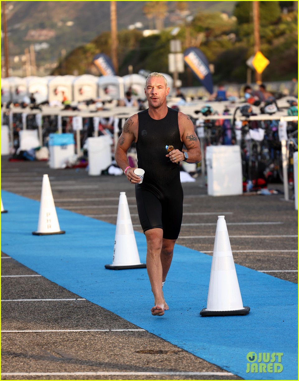 Chace Crawford, Diplo, & More Complete Malibu Triathlon for a Great ...