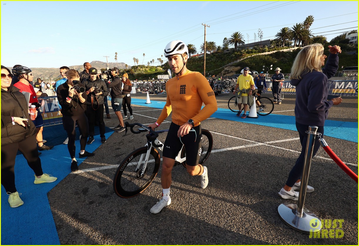 Chace Crawford, Diplo, & More Complete Malibu Triathlon for a Great ...