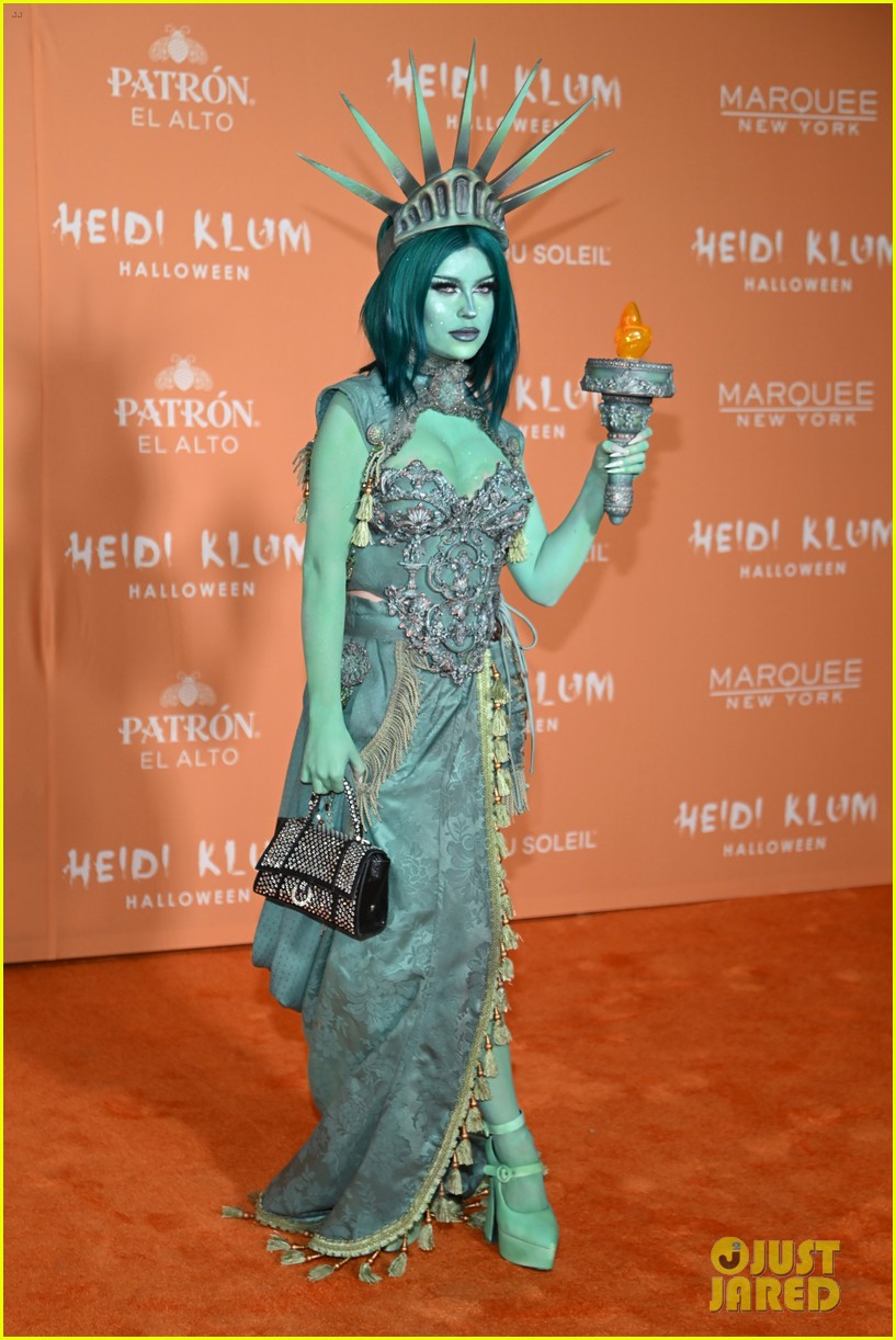 Chris Olsen & BF Patrick Johnson Make Red Carpet Debut at Heidi Klum's ...