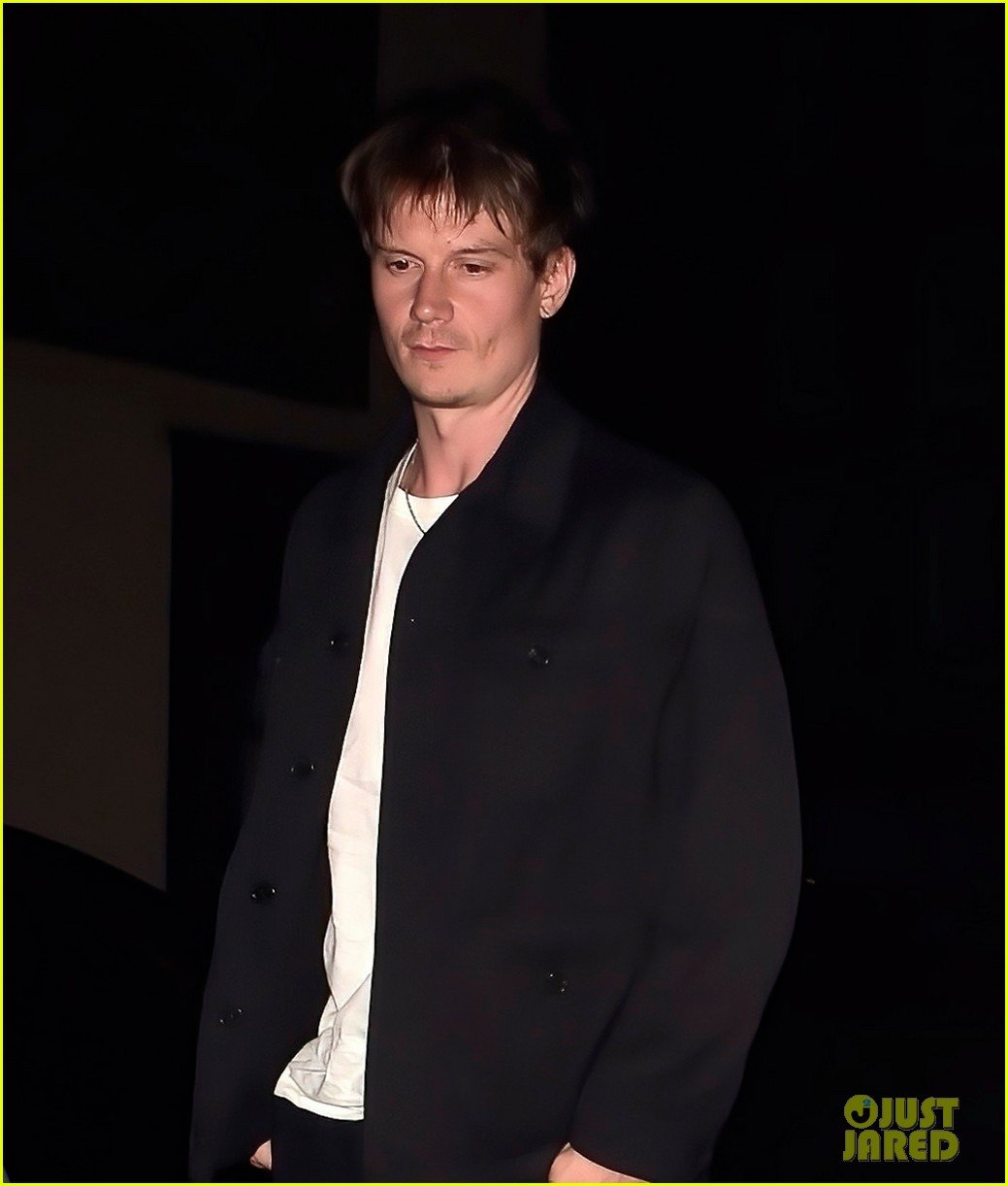 Daisy Edgar-Jones Spotted with New Boyfriend Ben Seed While Attending ...