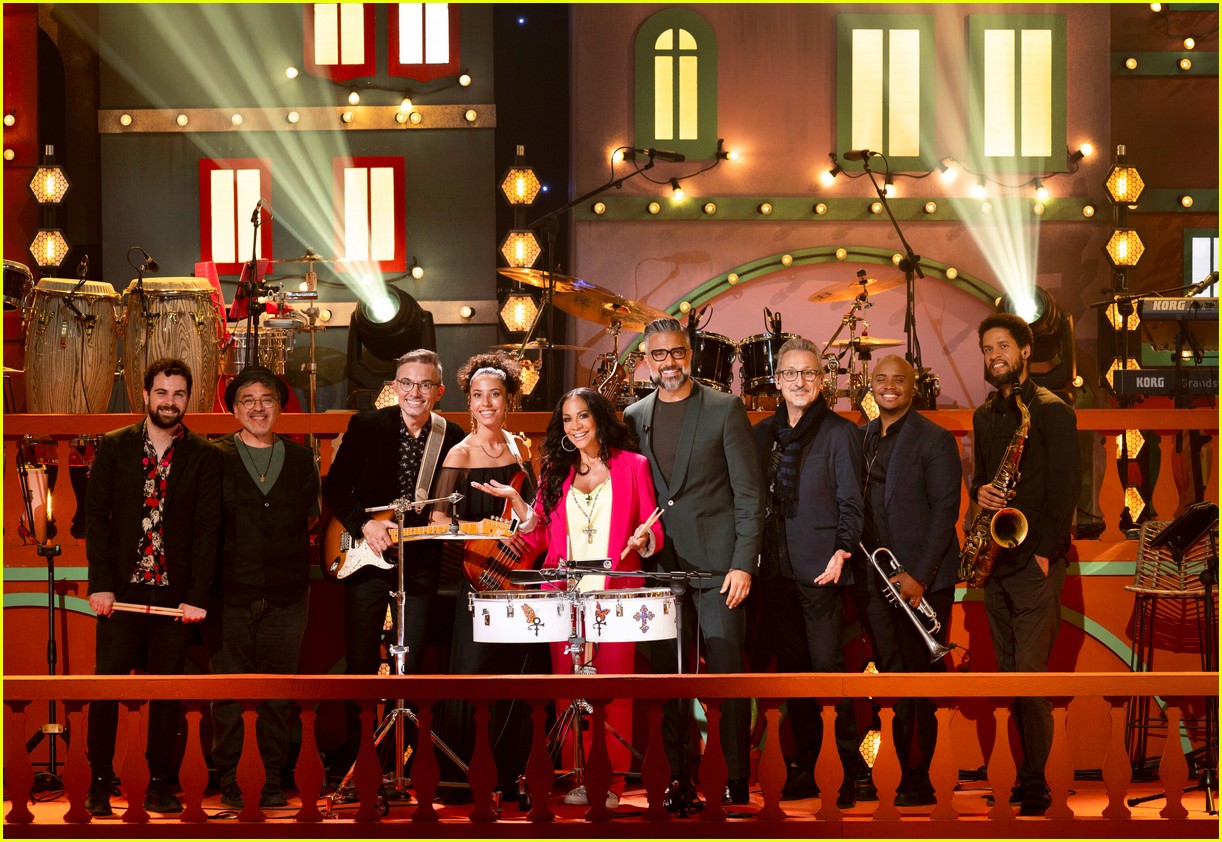 How to Play 'Loteria Loca': Rules Revealed for CBS' New Game Show ...