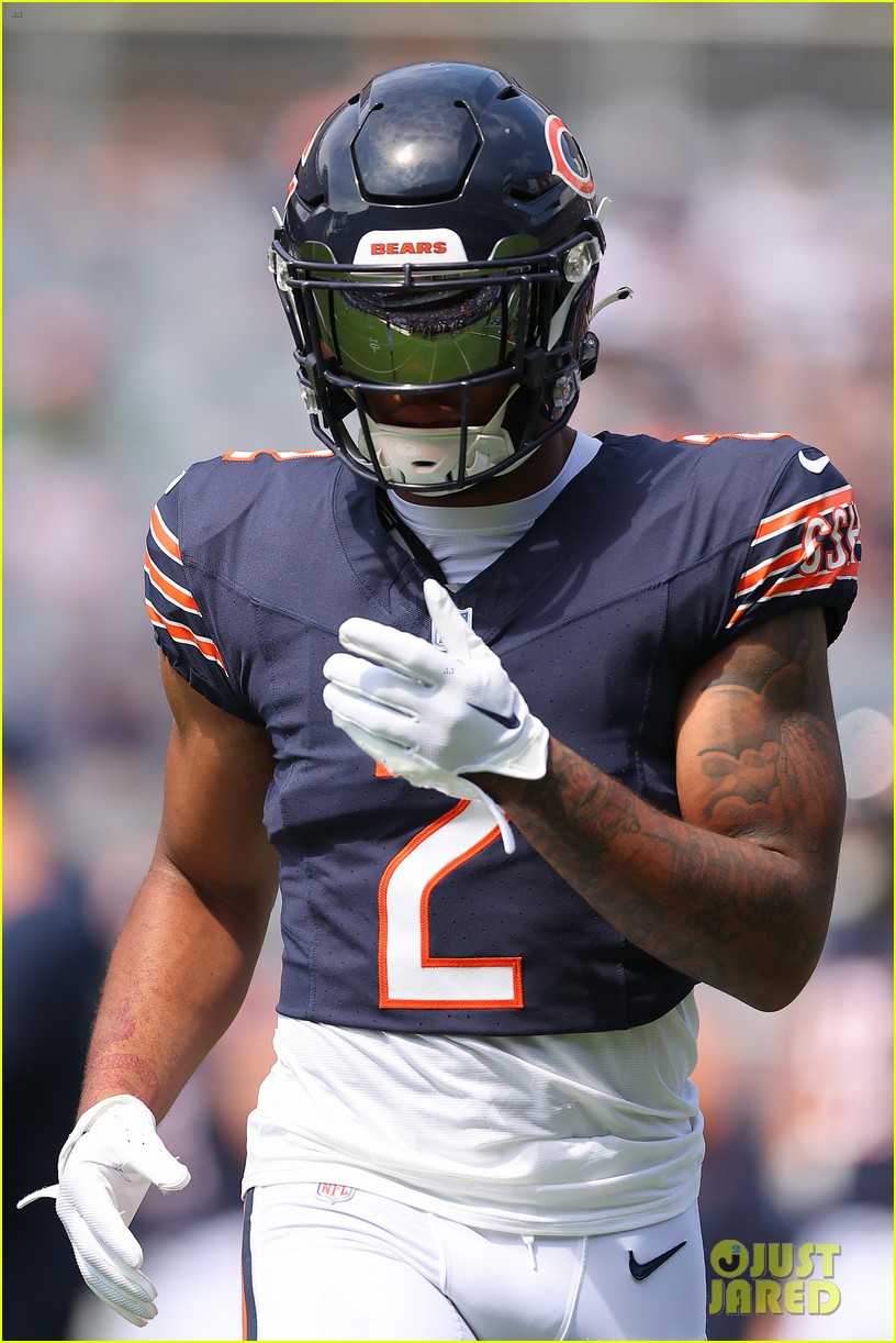 Is DJ Moore Single or Married? Meet the Chicago Bears Player's Fiancee ...