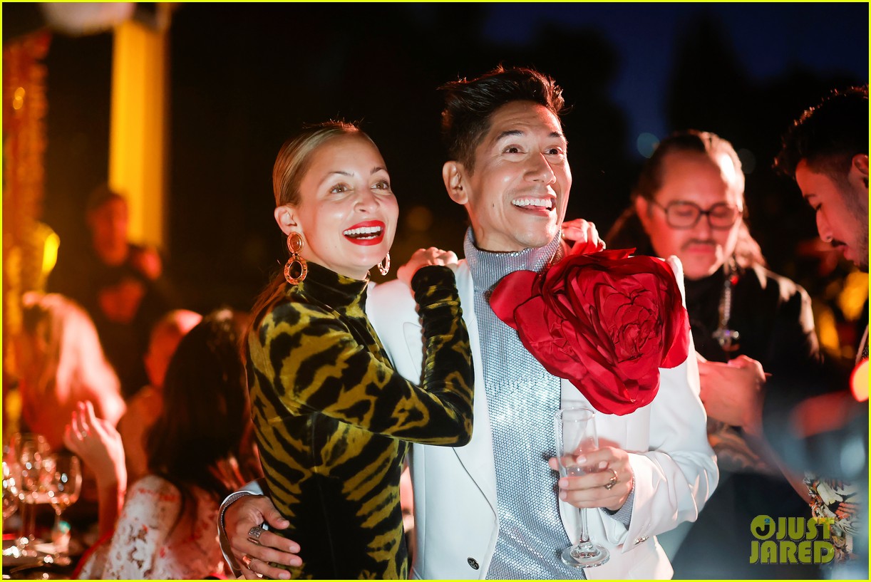 Jessica Alba Dresses Festively for Dia de Muertos Party Thrown By ...