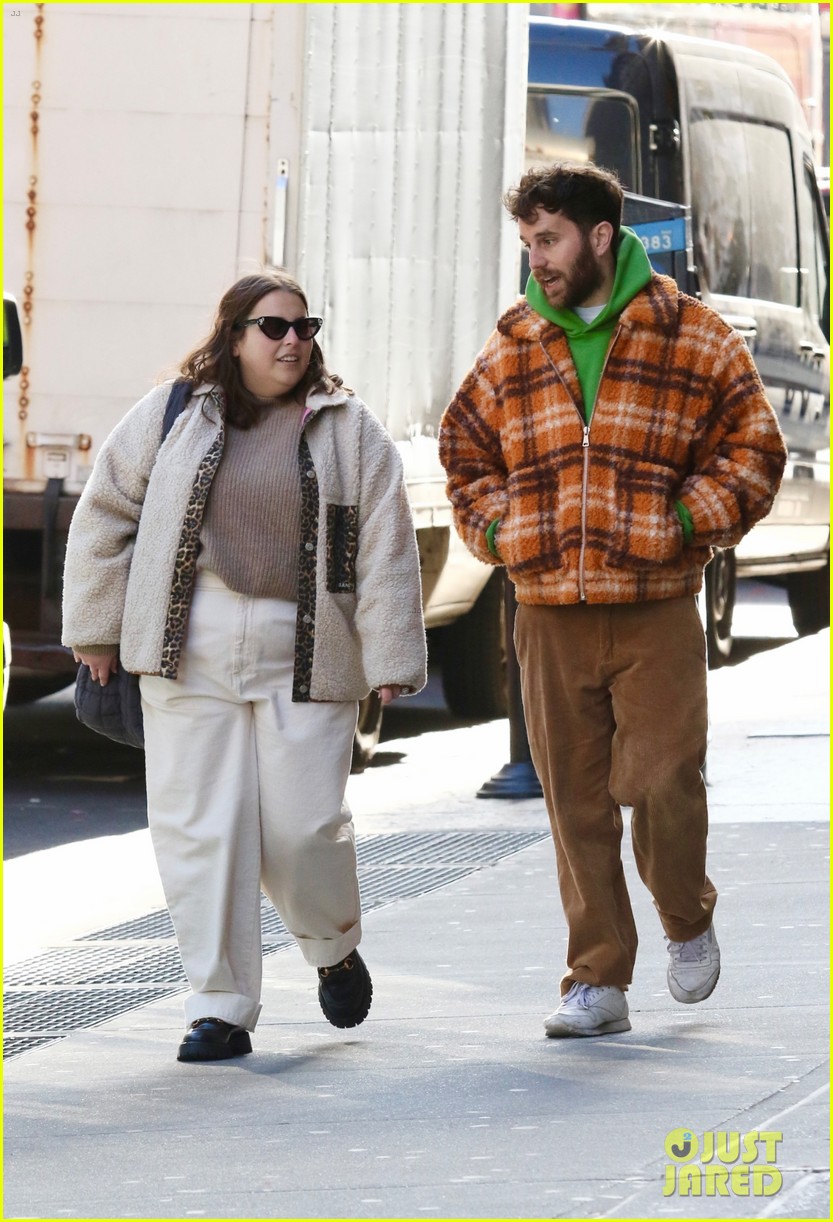 Ben Platt & Beanie Feldstein Meet Up for Walk Around NYC: Photo 4982167 ...