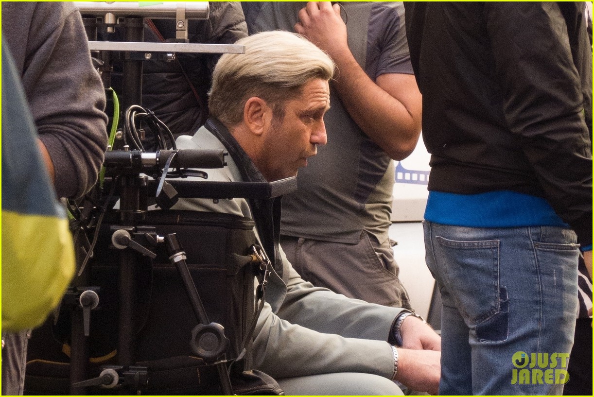 Gerard Butler Spotted With Blond Hair While Filming New Movie with ...