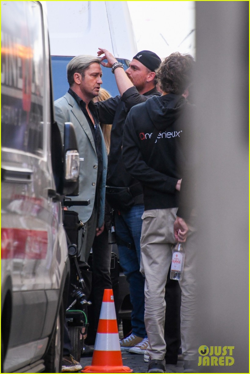 Gerard Butler Spotted With Blond Hair While Filming New Movie with ...