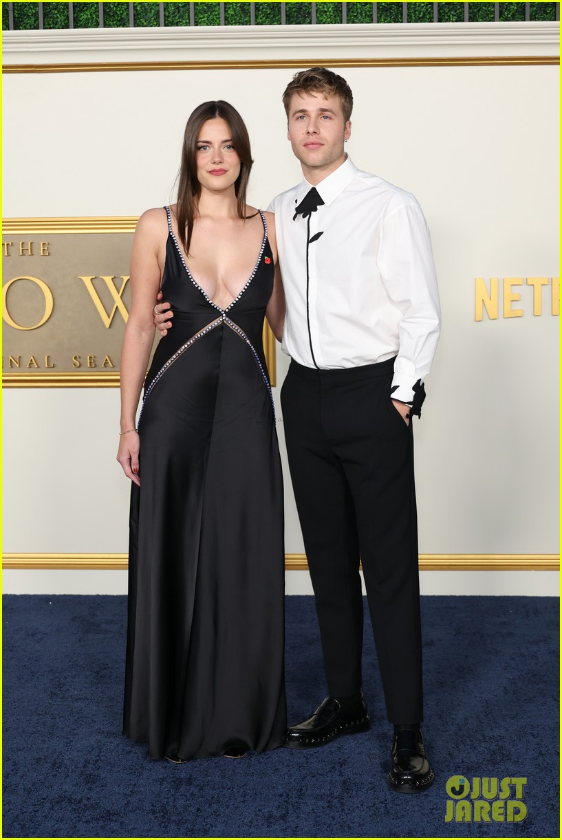 Elizabeth Debicki Joins Ed McVey, Meg Bellamy, & Luther Ford at 'The ...