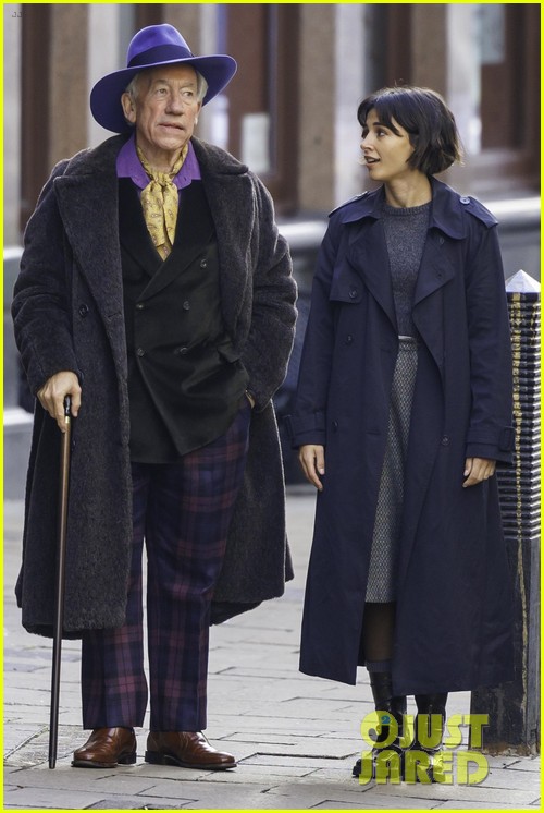 Kit Harington Films 'Eternal Return' Alongside Naomi Scott & Simon ...