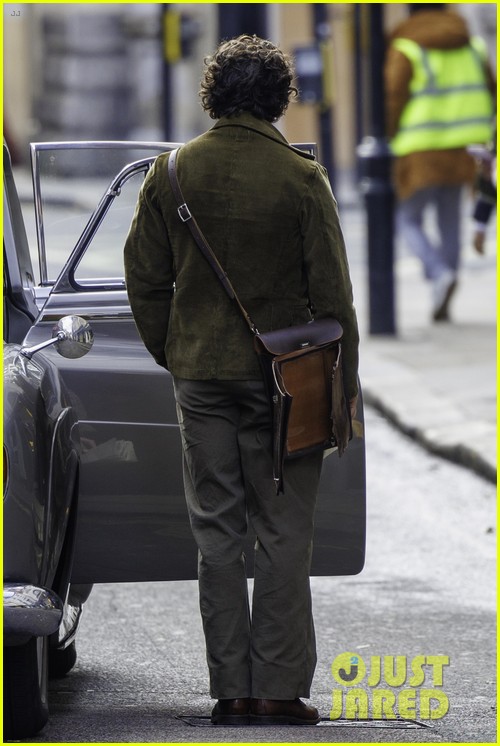 Kit Harington Films 'Eternal Return' Alongside Naomi Scott & Simon ...