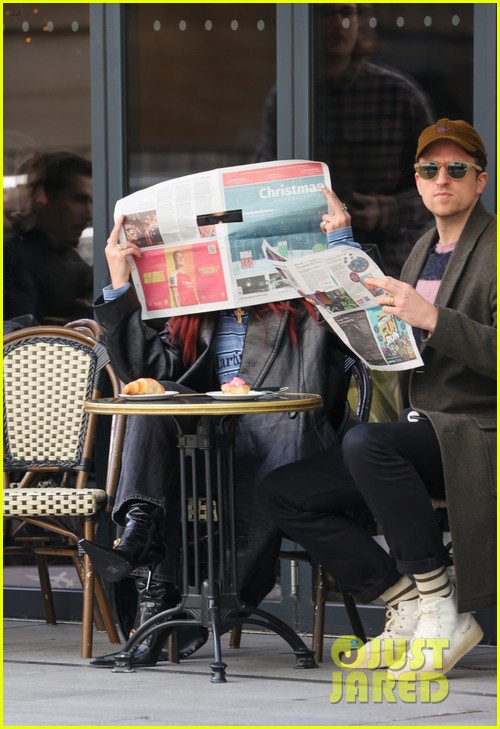 Dua Lipa Gives First Listen of New Single 'Houdini' to Fans on the ...