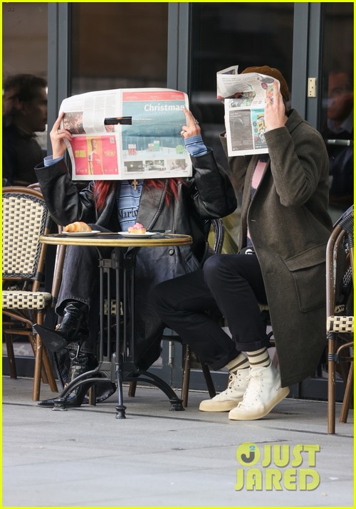 Dua Lipa Gives First Listen of New Single 'Houdini' to Fans on the ...