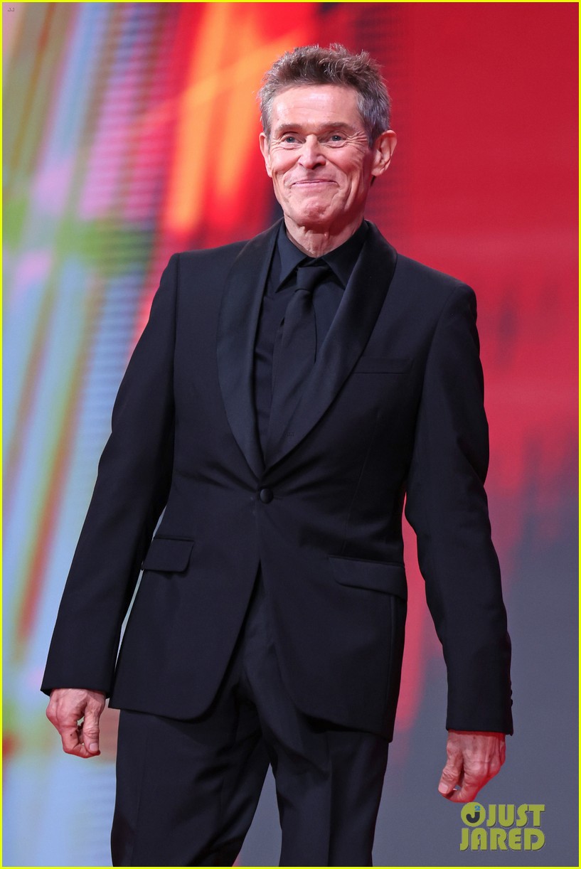 Jessica Chastain Joins Alexander Skarsgard, Joel Edgerton, & More at ...