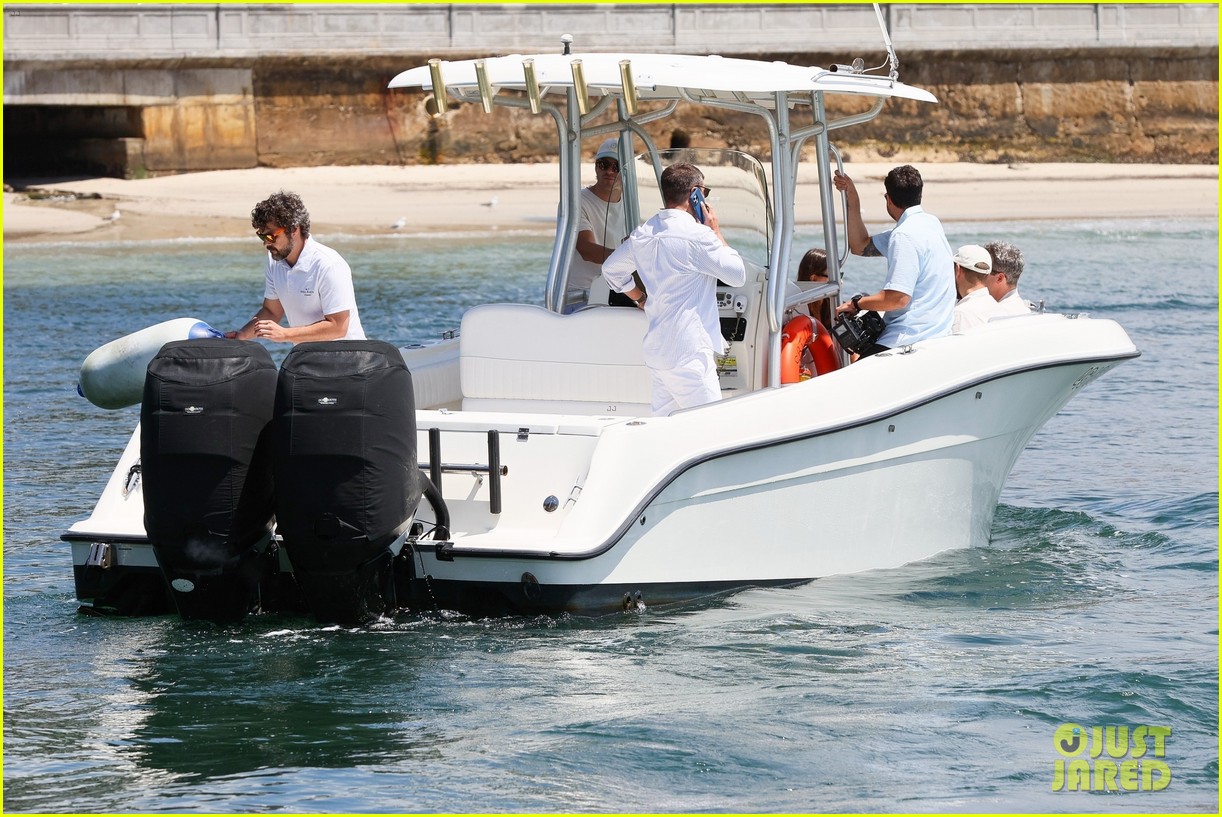 Margot Robbie & Husband Tom Ackerley Look So Cute Together in New ...