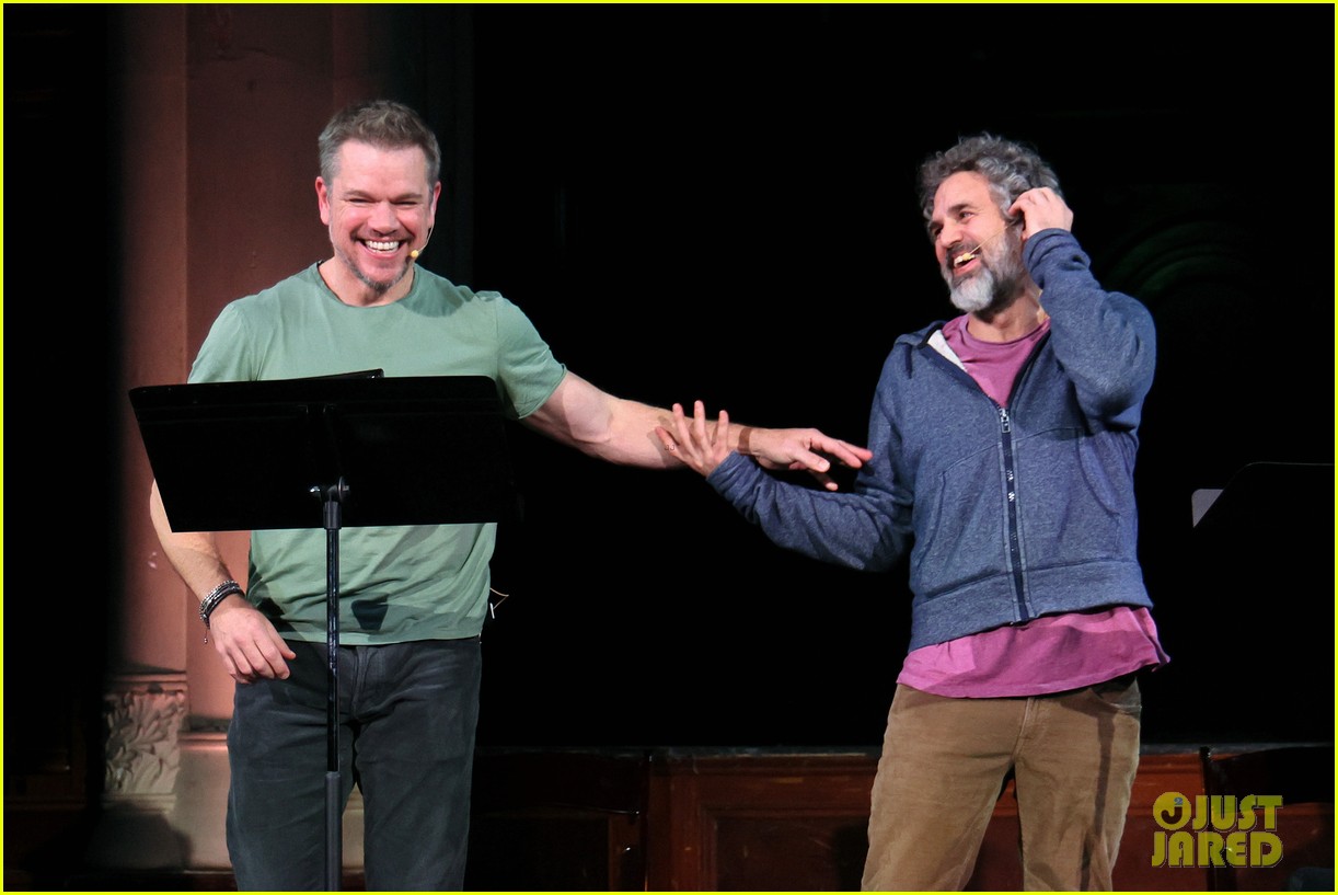 Matt Damon & Mark Ruffalo Help Raise Money for Historic Church, Perform ...