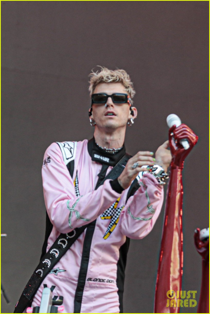 Megan Fox Cheers on Machine Gun Kelly's Set During GP Week, Wears a ...