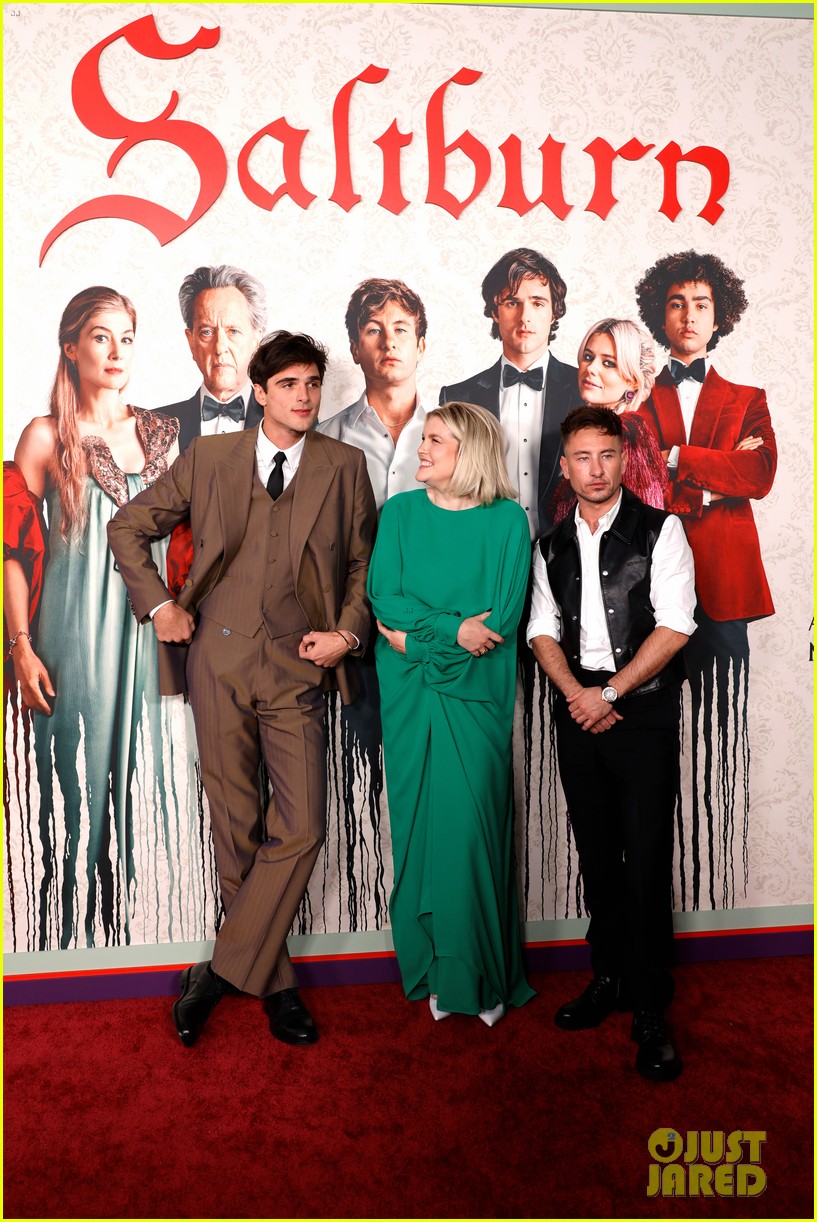 Barry Keoghan, Jacob Elordi, & Carey Mulligan Hit the Red Carpet at ...