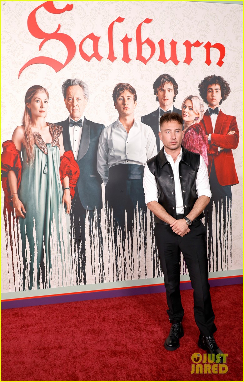 Barry Keoghan, Jacob Elordi, & Carey Mulligan Hit the Red Carpet at ...